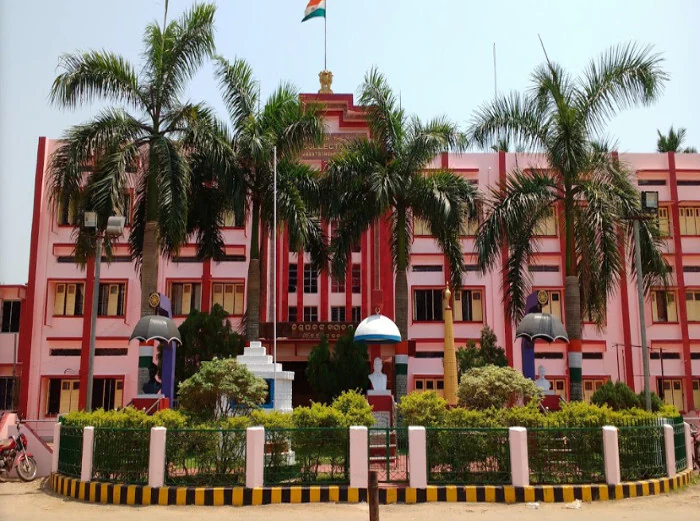 Jagatsinghpur District - Administration